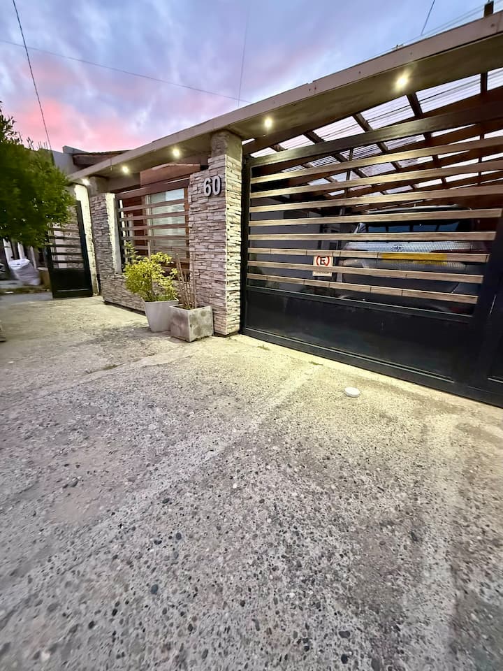 Latitud 53 
Dep Exclusivo Turistas Y Viajeros - Rio Grande