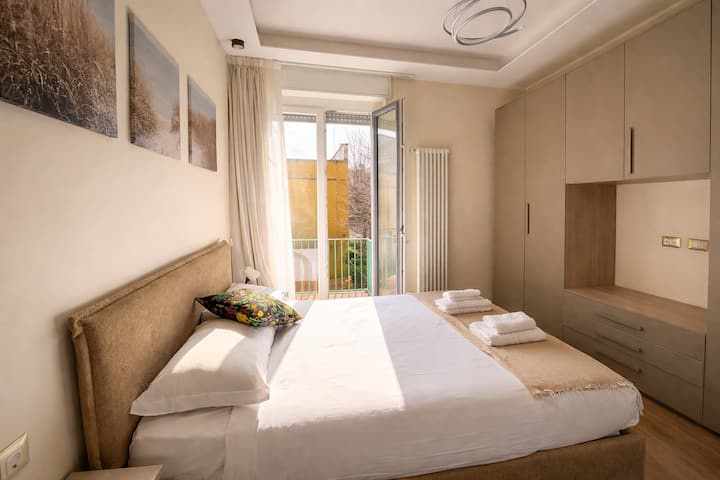 Modern | 2 Bedrooms Near Metro, Bicocca University - Monza