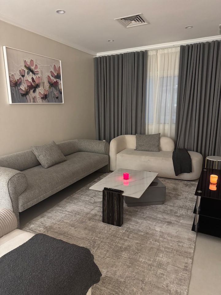 شقق بنظام فندقي بمنتجع خاص قريب من مول الكوت - Kuwait