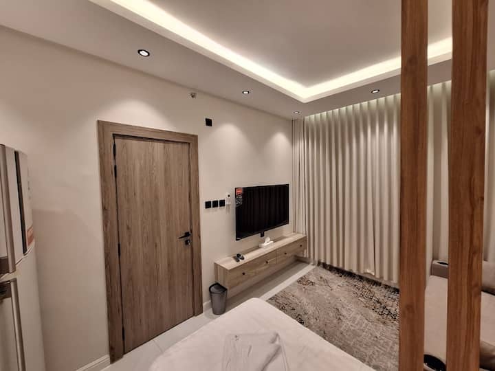 شقة عصرية- دخول ذاتي - 10 دقائق مشيًا عن الحرم - Mekke
