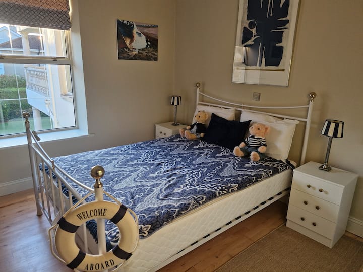 Fabulous Ensuite Room In Leafy Foxrock! - Bray