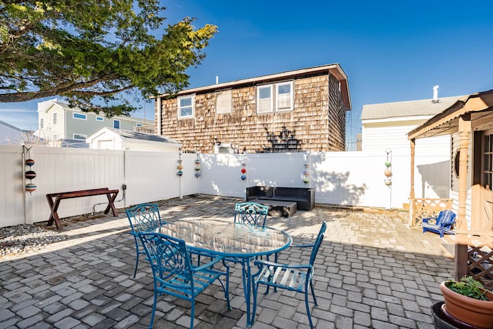 Family-owned Beach House | 2 Blocks To Beach - Seaside Heights, NJ
