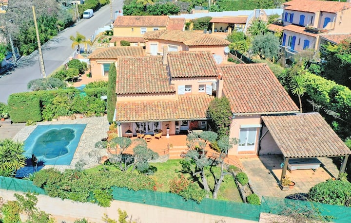 Grande Villa ÉLégante | Piscine | Proche Plages - Hyères