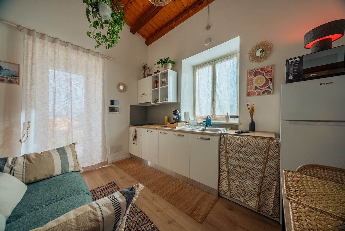 City Garden Home | Casa Vacanze - Houses for Rent in San Nicola l'Arena ...