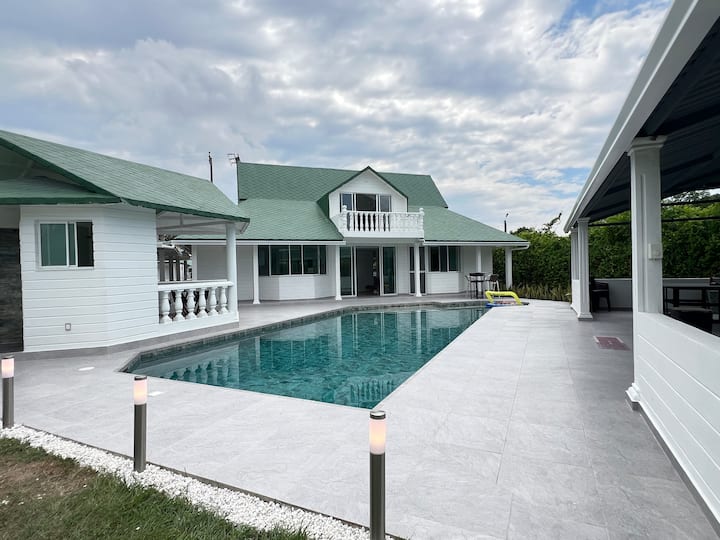 Villa Celeste - Casa Campestre - Agua de Dios