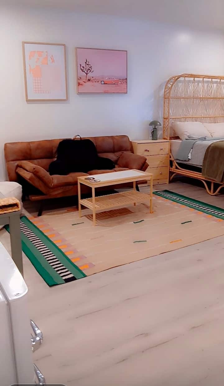 Private Comfy Studio; Solo, Couple, Kids Friendly - Lakeside, CA