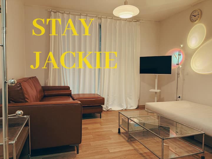 [오픈특가]김포공항, 송정역, 공항시장역 초역세권 / 공항버스 / 주차 / 8인 / 마곡 - Bucheon-si