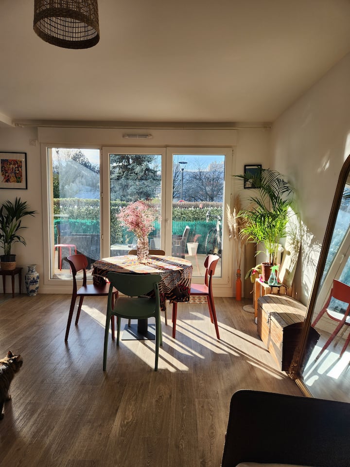 Chambre Dans Magnifique Appartement Proche Paris - Romainville