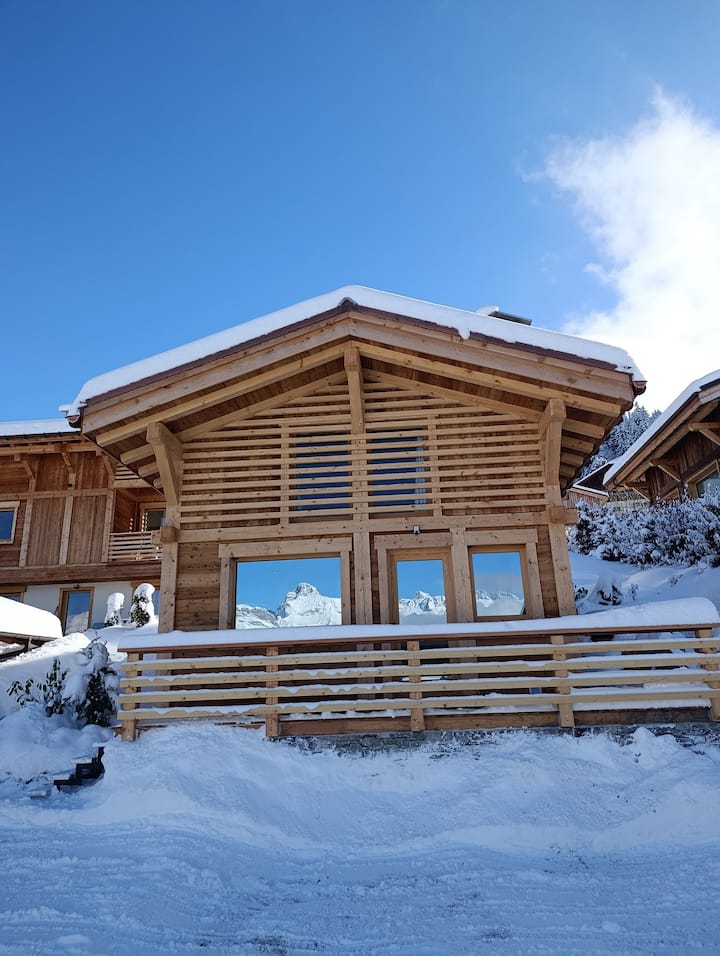 Le Petit Chalet De Capucine Avec Jacuzzi Et Vue ! - Combloux