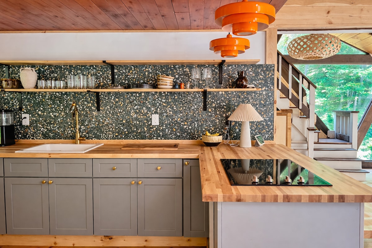 La cabane en pin pointu : le charme triangulaire des Catskills ...