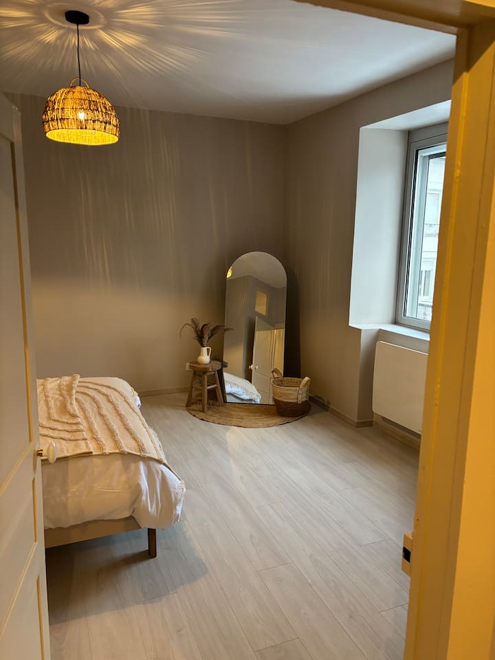 Découvrez Cet Appartement Cosy Et Fonctionnel ! - Vittel