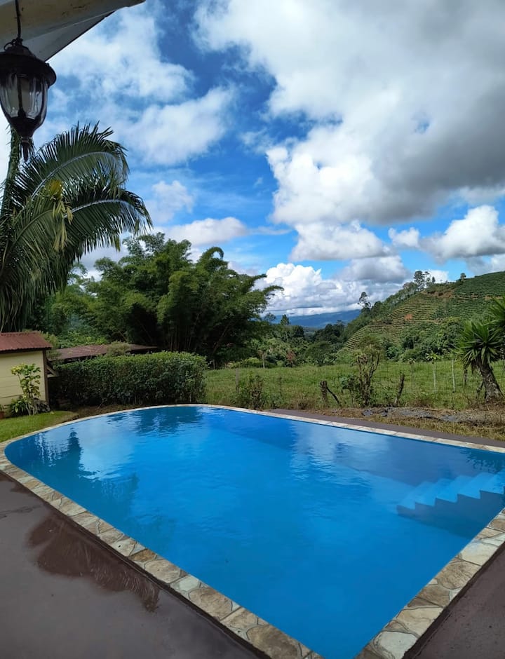 Cumbre Bella Vista – Casa De Lujo - Costa Rica