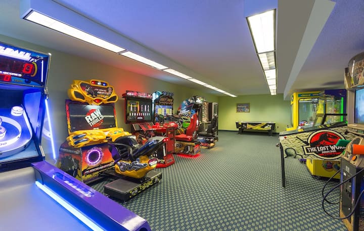 3 Spacious Units Just Moment From Vibrant Fun - Myrtle Beach, SC