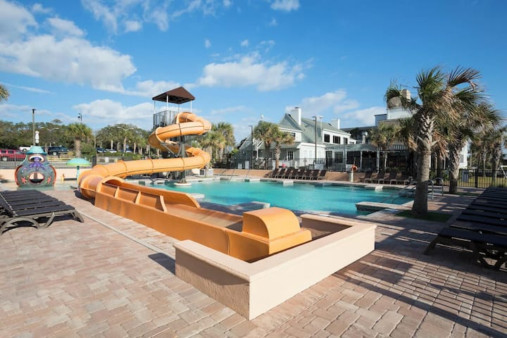 4 Units | Welcoming 3 Br Condo In Myrtle - Myrtle Beach, SC
