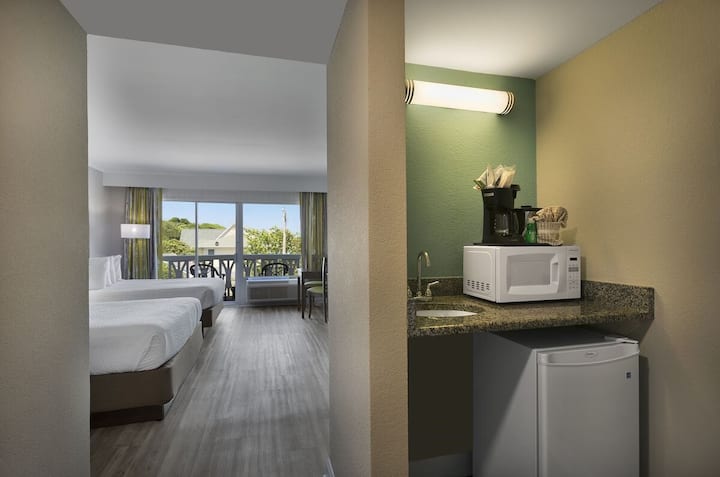 Sky & Sea Retreat W/ Coastal Ocean Views | 4 Units - Myrtle Beach, SC
