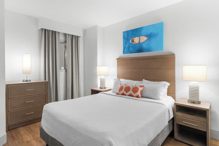 2 Units | Classic Myrtle Beach Beachfront Rooms - Myrtle Beach, SC