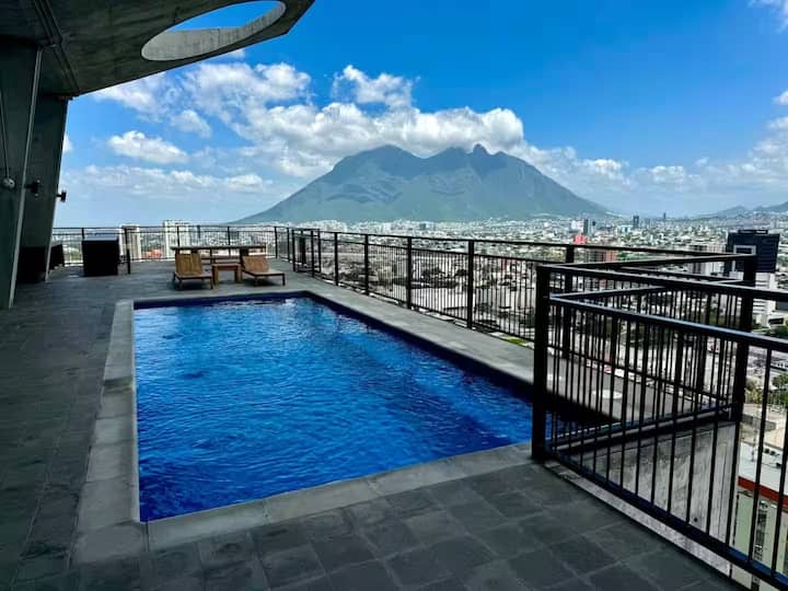 Departamento Moderno En El Corazón De Monterrey - Monterrey
