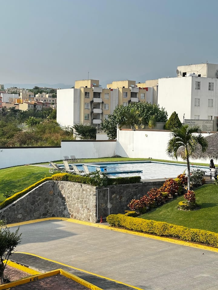 Bonito Departamento
 Con Alberca - Temixco