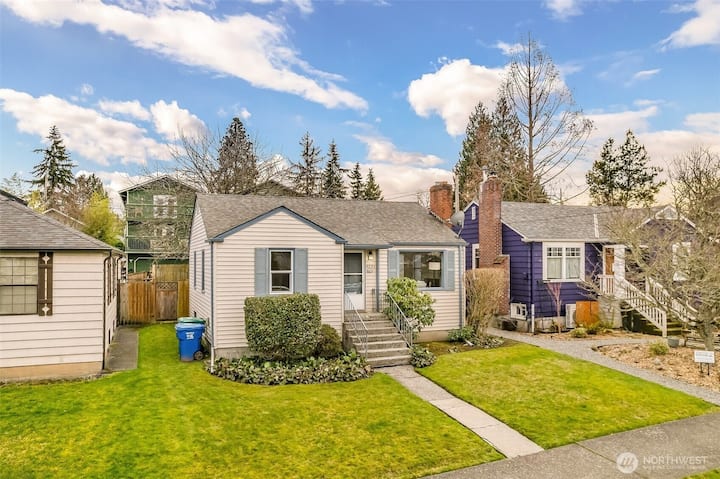Familyfriendly 3br In Seward Park  Walkable - Seattle, WA