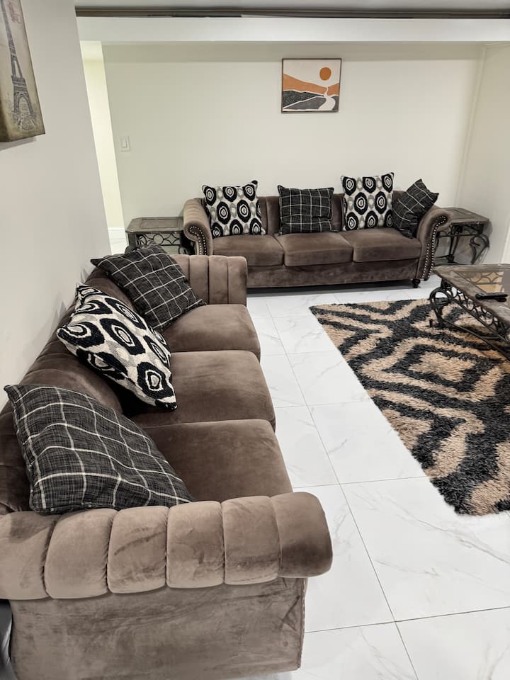 Warm And Cozy - Valley Stream, NY