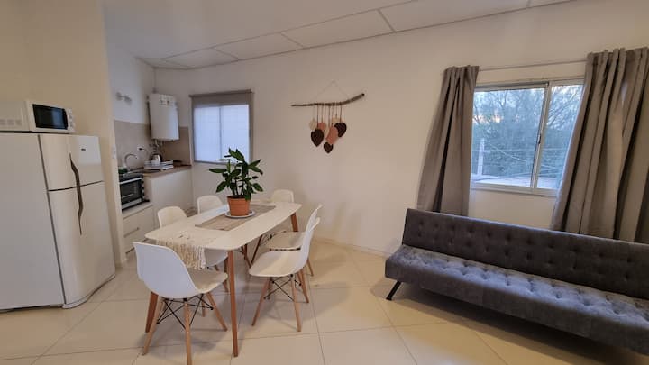 Departamento Amplio Y Luminoso A 2 Cuadras Plaza - Chilecito