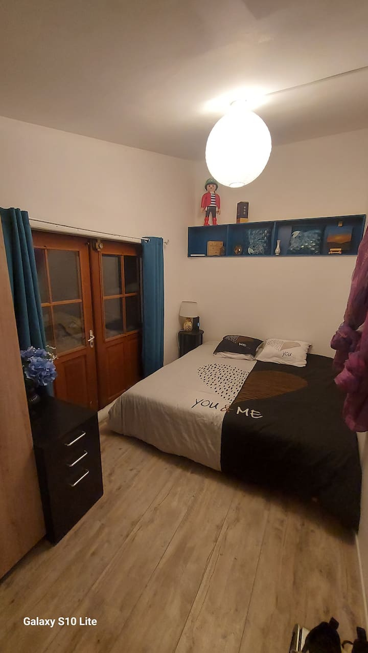 Chambre à Louer Au Centre-ville L'aigle. - L'Aigle