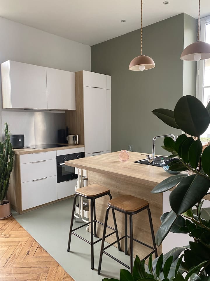 Appartement Lumineux Et Calme, Halles De Biarritz - Biarritz