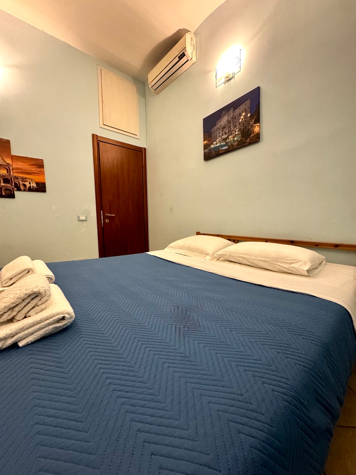 Private Room at Center of Rome - Apartments for Rent in Rome, Lazio ...