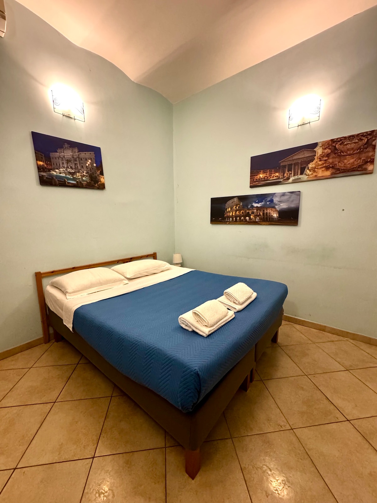 Private Room at Center of Rome - Apartments for Rent in Rome, Lazio ...