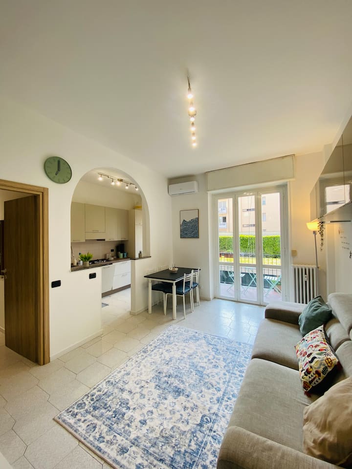 Casa Dei Palloncini; A Monza, Come A Casa Tua - Monza