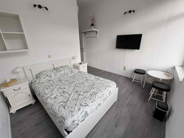 Chambre Double Avec Salle De Bain Privative. - Ath