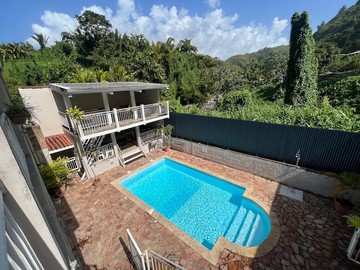 Appartement 2 Chambres Le Jasmin + Piscine - Le Morne Rouge