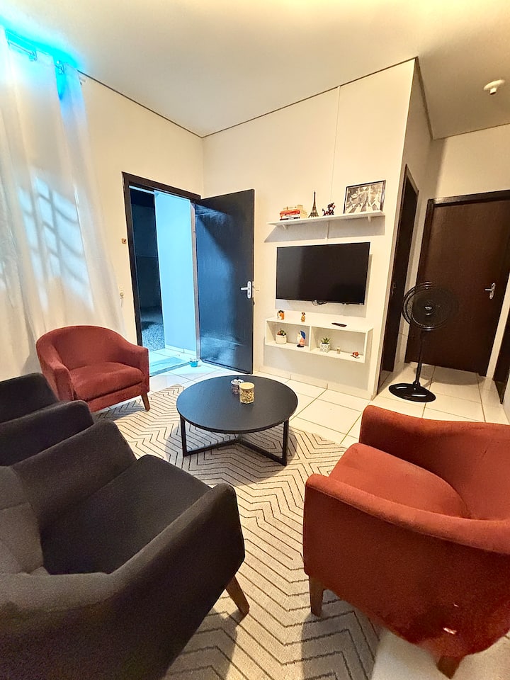 Unidade Confortável Com Estacionamento Coberto - Lucas do Rio Verde