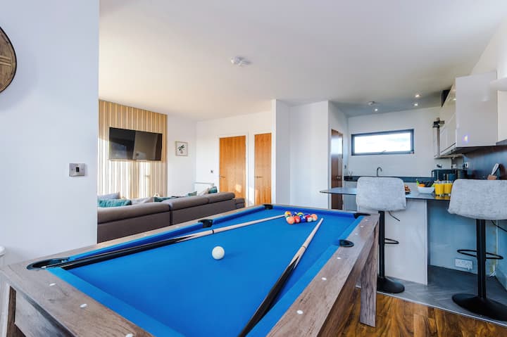 Manchester City Centre, Luxury Penthouse - Bury