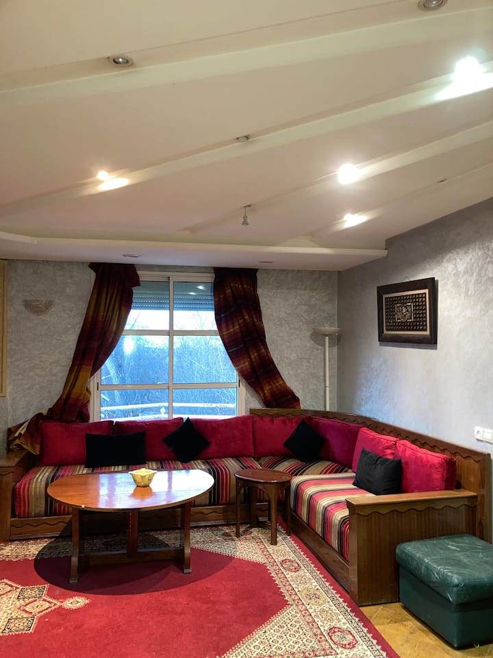 Appart Spacieux Unique Design Au Centre D'ifrane. - Ifrane