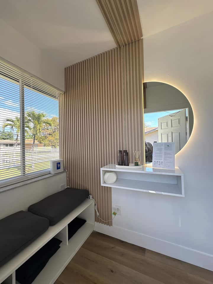 Bienvenidos A Palmitas Hollywood. - Hollywood, FL