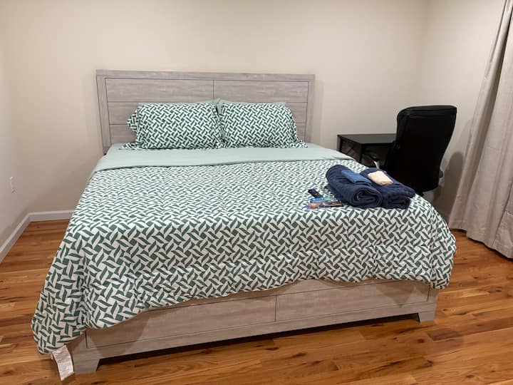 Nice Getaway Lux Room - Staten Island, NY