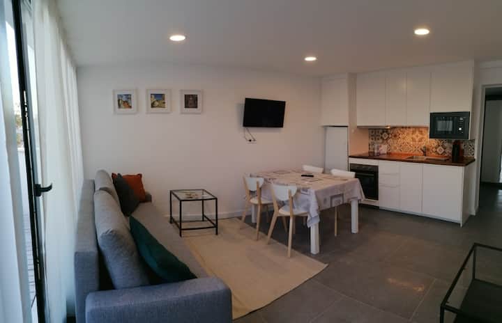 Apartamento P2 30 Min Sagrada Familia 10 Min Playa - Badalona
