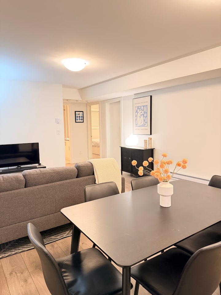 North Vancouver Guest Suite - North Vancouver