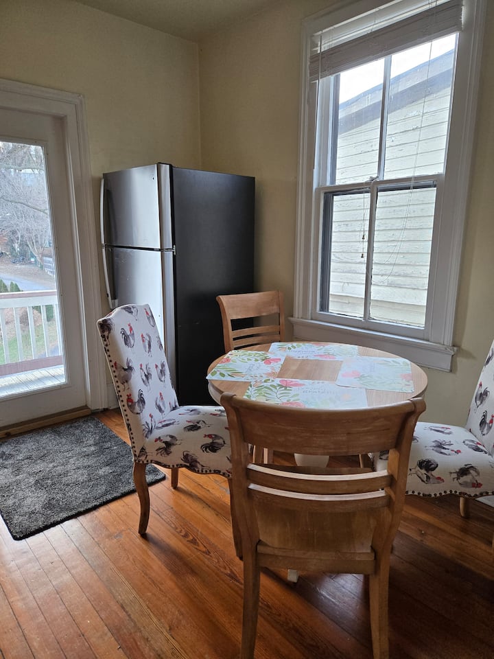 Long Term Rental Near Town - Staunton, VA