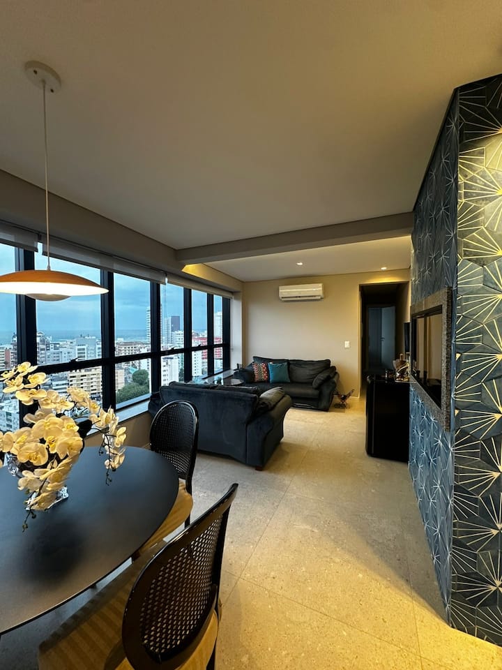 Apartamento Com Vista Para O Mar No Shopping Vesta - Torres