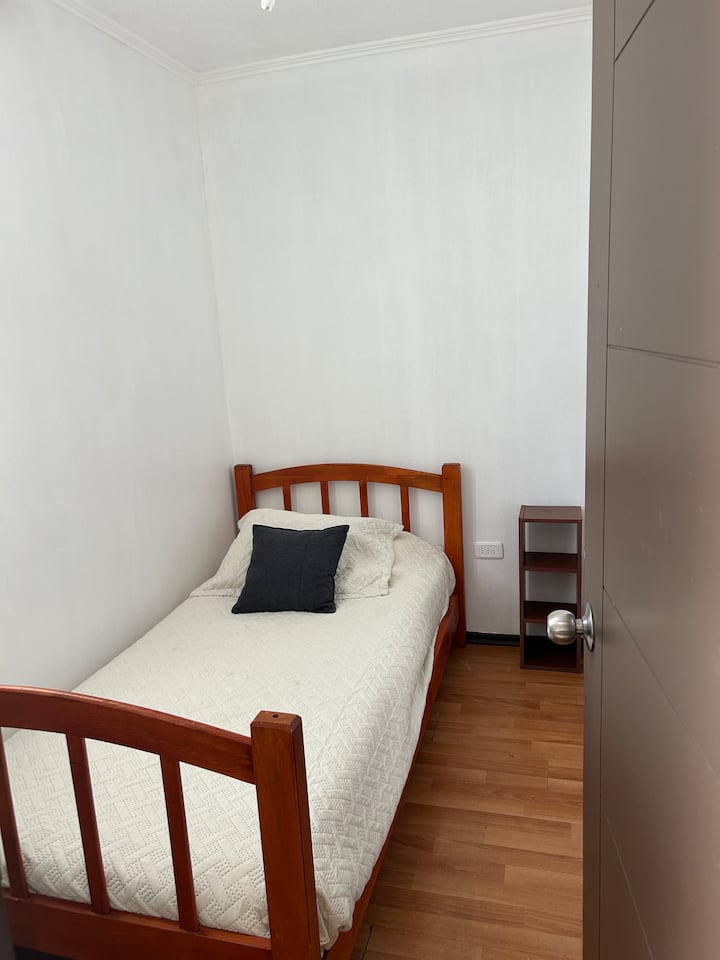 Renovado, Iluminado Quinto Piso Escaleras - La Serena