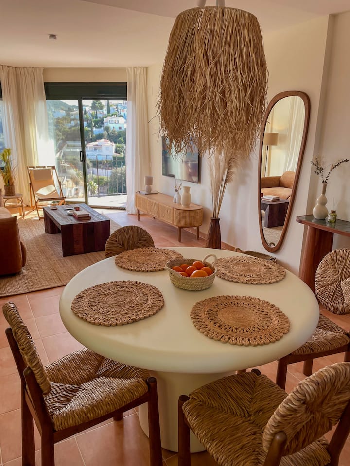 Sea View Design Apartment•2br•pool & Terrace•begur - Sa Tuna