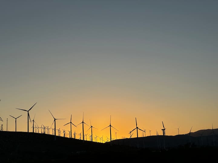 Charming-cozy Trailer Under The Turbines - Palm Springs, CA