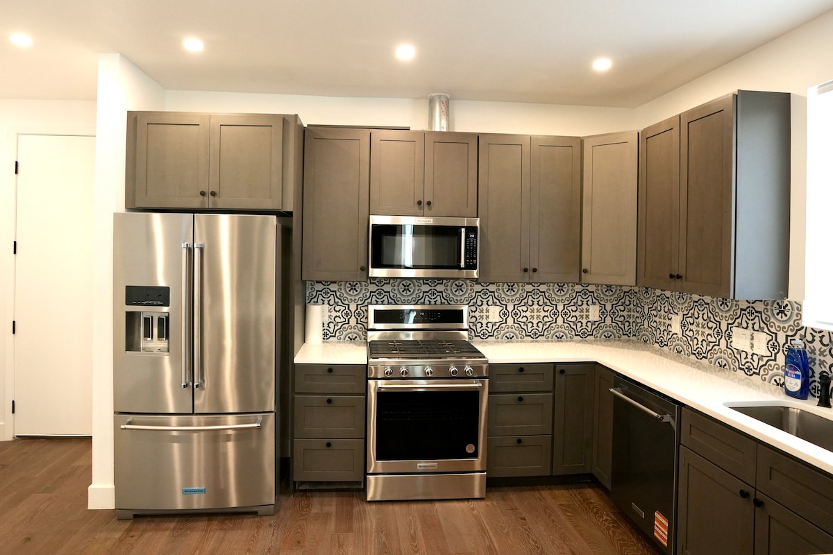 Moderna casa de 3 niveles en el sur de Austin - Casas en renta en ...