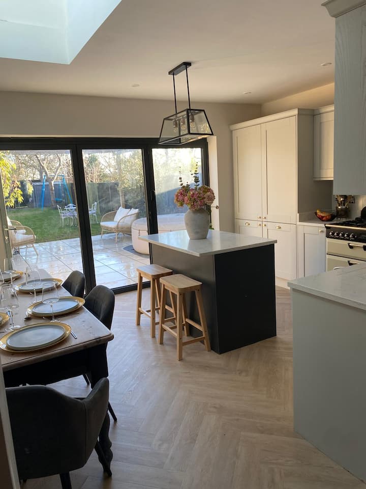 Broadstairs Family Home By The Sea - Broadstairs