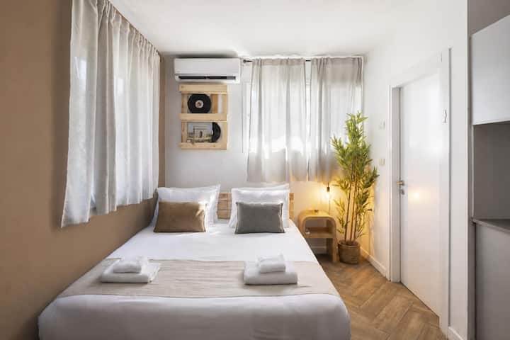 Localz House - Studio L - Telavive