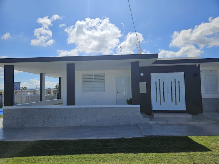 Paradise Pool Villa - Arecibo