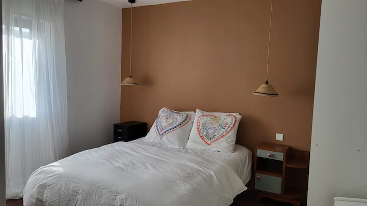 Chambre Lili-rose Et Sa Sdb Privée - Aroeira - Costa da Caparica