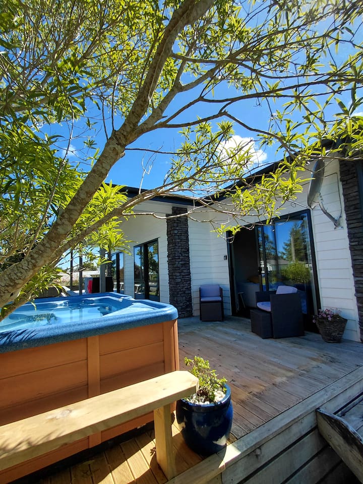Sweet Suite And Spa - National Park - New Zealand